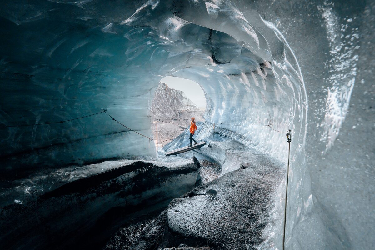 New 2025-2026 Ice Cave Season | The Best Address
